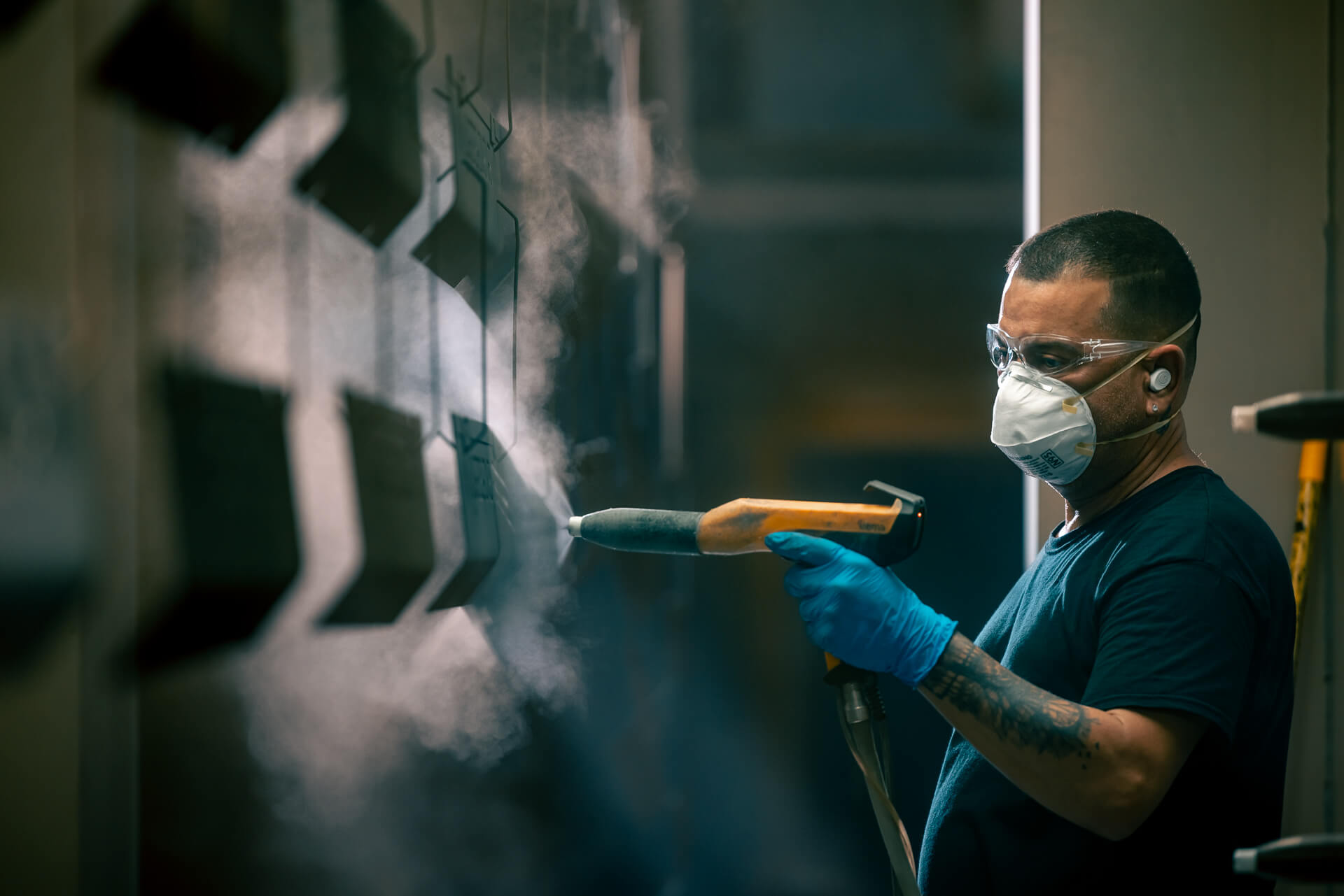 Powder Coating for Enhanced Product Finish | Seconn