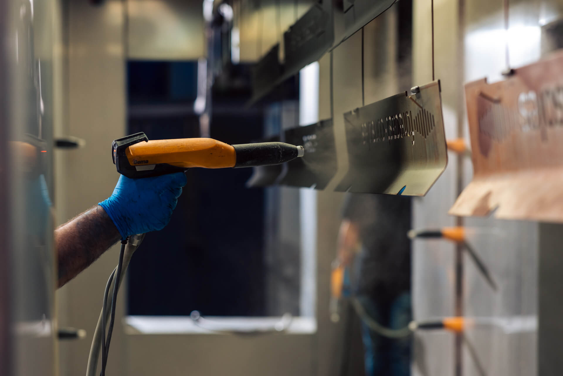 Powder Coating for Enhanced Product Finish | Seconn